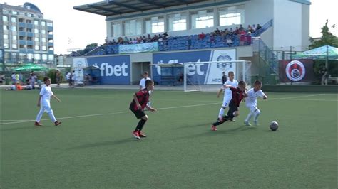 Локомотив Мездра ОФК Несебър 1 5 първа част Youtube