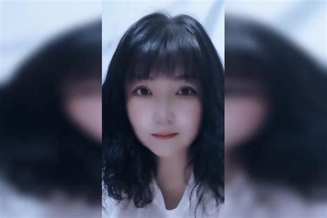生活就是自己哄自己 别活得太复杂开心就笑累了就睡觉 在变老的路上善待自己 生活一半烟火一半清欢