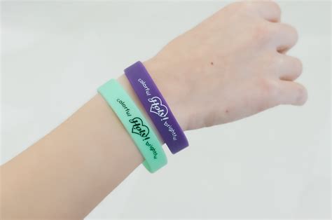 상품 상세 실리콘 팔찌 대량 비즈하우스