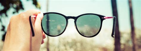 Difference Between Uv Protection And Polarized Sunglasses Spectacular By Lenskart