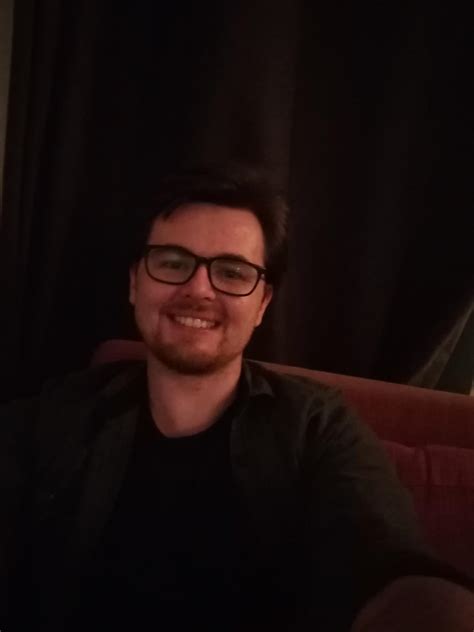 M25 And Sfw But I Hope You Think Im Pretty 😋 Scrolller