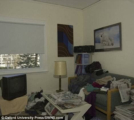Clutter Scale Designed To Help People Decide If They Are A Hoarder Daily Mail Online