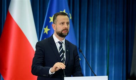 Допомога Україні Польща готується передати Україні пакет озброєнь на суму 200 млн євро Слово