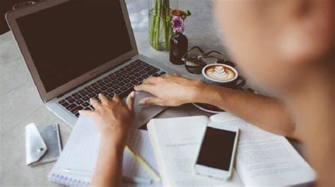 Distance Learning Vs Online Learning Whats The Difference