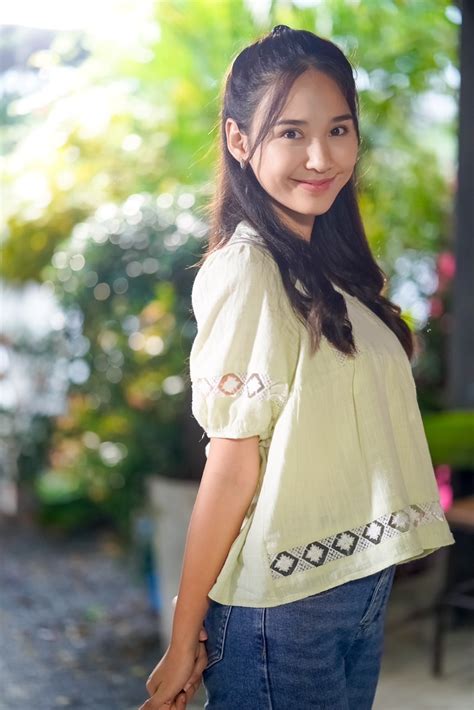 ผู้ใหญ่ลีศรีบานเย็น เรื่องย่อผู้ใหญ่ลีศรีบานเย็น