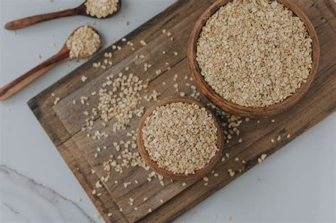 Omshree Untoasted Defatted Soya Flakes Feature Good Quality Packaging Type Bulk Bags At Rs