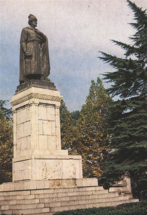 სურათები შოთა რუსთაველი