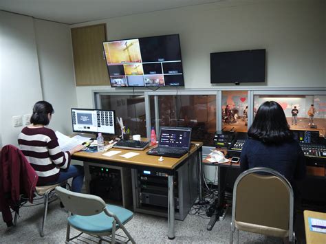 2017년 11월 5일 새벽이슬 대학청년부 예배시간입니다 오늘 광주새순교회 빠담빠담 대학청년부