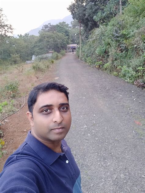 nitin chaudhari medium
