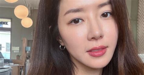 활동재개 박한별 6개월만에 결별 알려드려야 할 것 같아