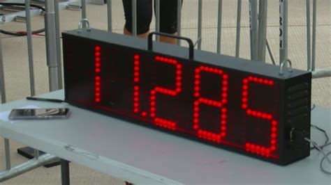 Green Bay Rugby Team Pulls 200000 Pound Plane 12 Feet In Less Than 12