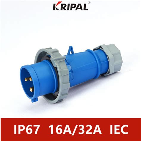 5p 16a Three Phase Ip67 Iec Standard Industrial Plug Socket Dustproof
