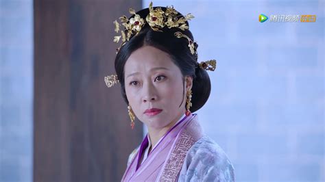 双世宠妃2独家剧透蓝夜汐帮小檀逃出曲府 YouTube