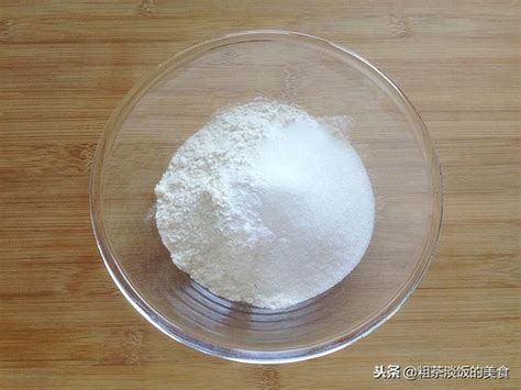 一碗麵粉，攪一攪，不用揉面不用炸，喧軟香甜又營養，老少都愛吃 每日頭條