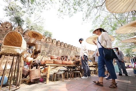 จังหวัดน่าน ร่วมมือทุกเครือข่าย เปิดพื้นที่สร้างสรรค์ “กำแพงเมืองเก่า คูเมืองน่าน” ต่อเนื่อง