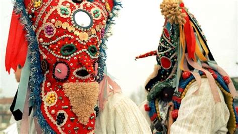 от ПЛОВДИВ КУКЕРИ В ШИРОКА ЛЪКА