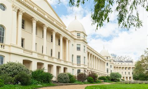 London Business School Extends Lexington Catering Contract Fm Industry