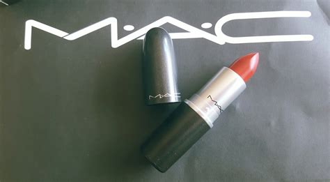 맥 Mac 러스터글래스 립스틱 [레이디 버그] 파워리뷰 By 무쌍 연 언니의파우치