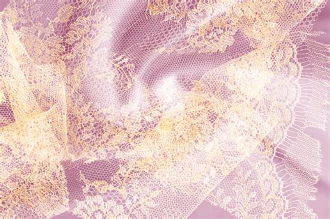 이미지 텍스처 배경 패턴으로 장식 골드 레이스 골든 빈티지 레이스 배경입니다 핑크 바탕에 골드 레이스입니다 스 판 덱 스