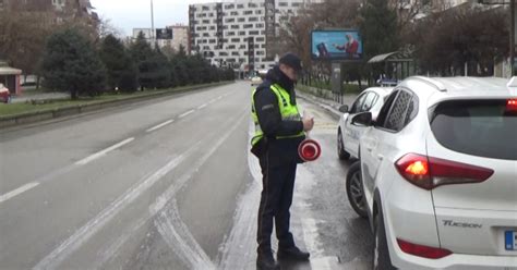 Во Скопје казнети 193 возачи 19 возеле без возачка дозвола Skopjeinfo Mk