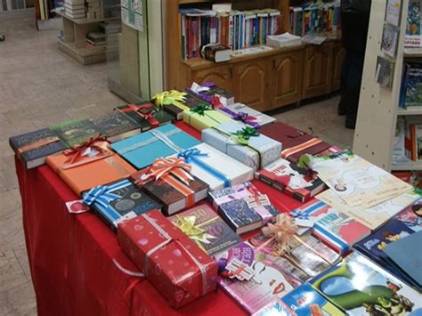 Хүүхдийнхээ хөгжлийг дэмжсэн бэлэг сонгохыг уриалав