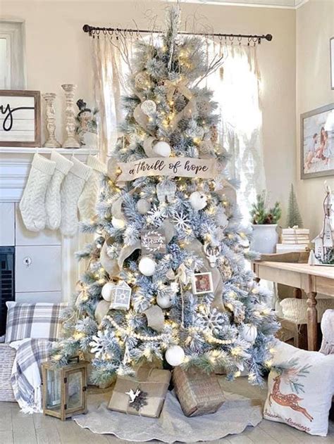 ไอเดียแต่งต้นคริสต์มาส สวยเก๋แหวกแนว