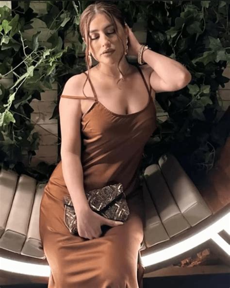 Hot Zoya Khan Rpakibeauties