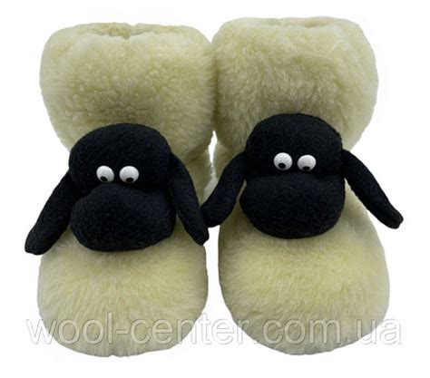 Чуні з овчини Баранчик Шон дорослі продаж ціна у Івано Франківській області Жіночі домашні