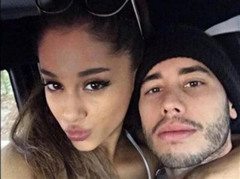 Ariana Grande Splits From Beau Ricky Alvarez Debuts Gorgeous New Hair