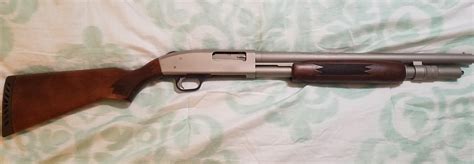 Mossberg 590 Mariner Wood