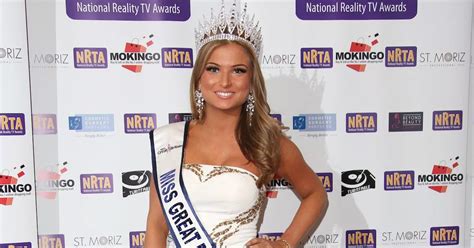 Meet Love Island Star Zara Hollands Beauty Queen Mum As Shes Stripped