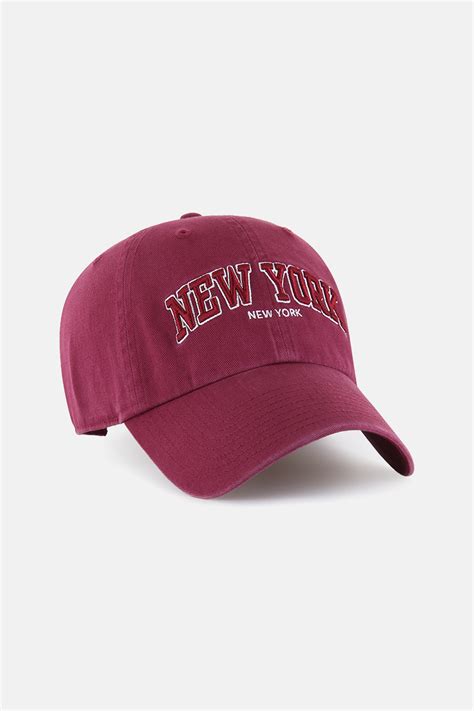 47 Hats New York Script Clean Up Cap Cardinal Stylerunner