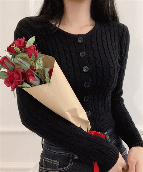 [6color 핏보장] 무지개 꽈배기 케이블 크롭 긴팔 니트 가디건 에이블리