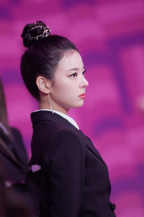 221201 Itzy Cheshire Mv Behind Images R Itzy