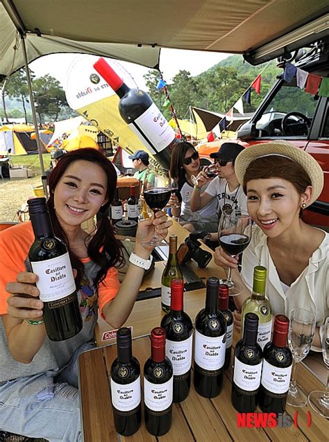 1초에 1병씩 팔리는 와인 디아블로 캠핑족의 필수품