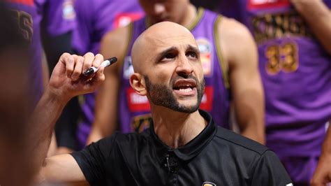 Inside The Downfall Of Sydney Kings Head Coach Mahmoud Abdelfattah Espn