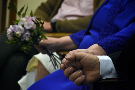 Ella Fue Monja Y él Sacerdote Se Animaron A Vivir Un “amor Prohibido