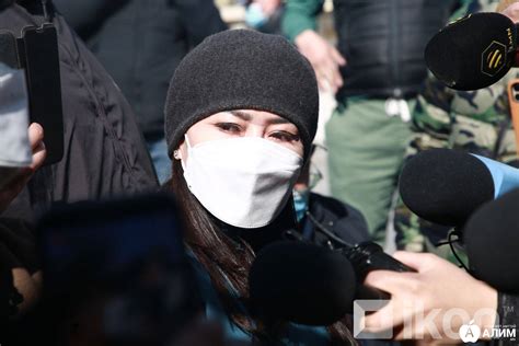 А Адъяасүрэн МАН ынхан өлсгөлөн зарлахаар гэр барьдаг АН ын гишүүдэд болохоор дэвсэх юм ч