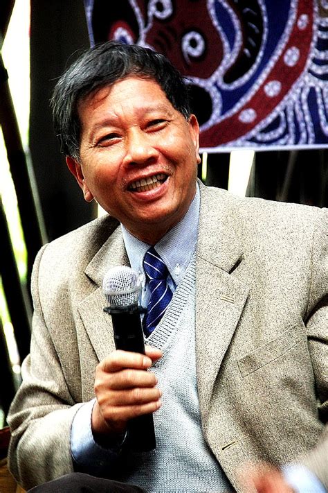 E E Emprunt Empreinte Mượn Dấu Thời Gian Nguyễn Huy Thiệp