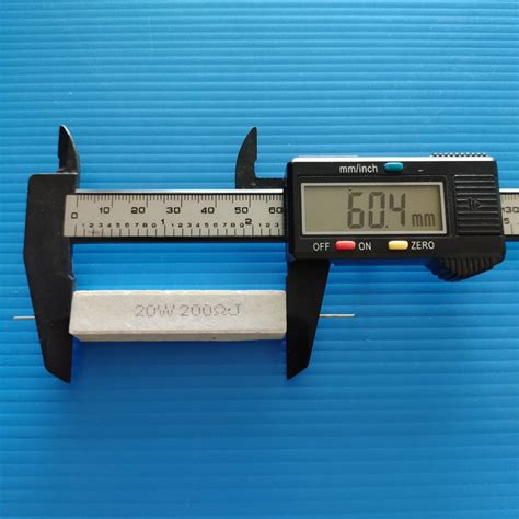 ตัวต้านทาน R 20w เซรามิค ซีเมนต์ กระเบื้อง Ceramic Cement Resistor Cr 20w 1 ตัว