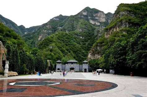 本地周边旅游景点贵阳周边旅游景点成都周边旅游景点大全大山谷图库