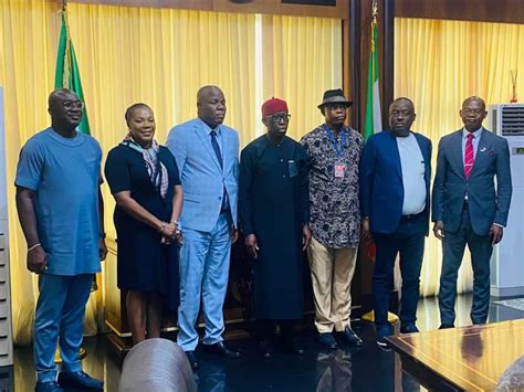 Fg Present License To Dsez Trust…turns Dreams To Reality