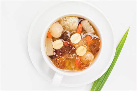 初秋養身鼻乾咳嗽皮膚乾 中醫推介潤肺湯水及食材防秋燥 Health Concept