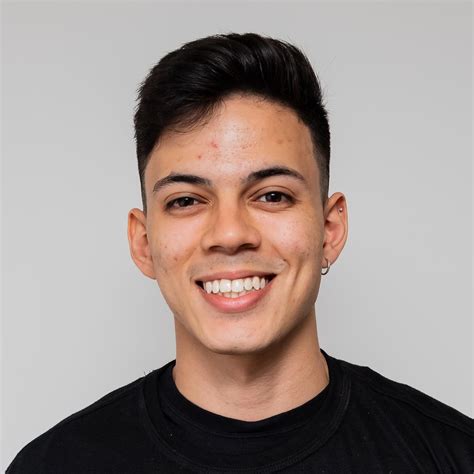 Felipe Freitas Medium