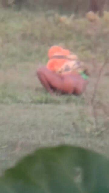 Desi Outdoor Pissing Video Thisvid Com