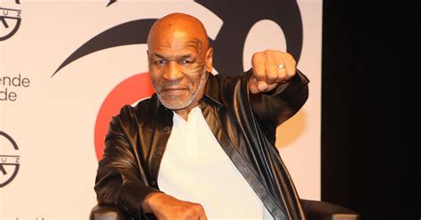 ثروة مايك تايسون ما حجم أجره في مباراته المرتقبة ضد جيك بول؟