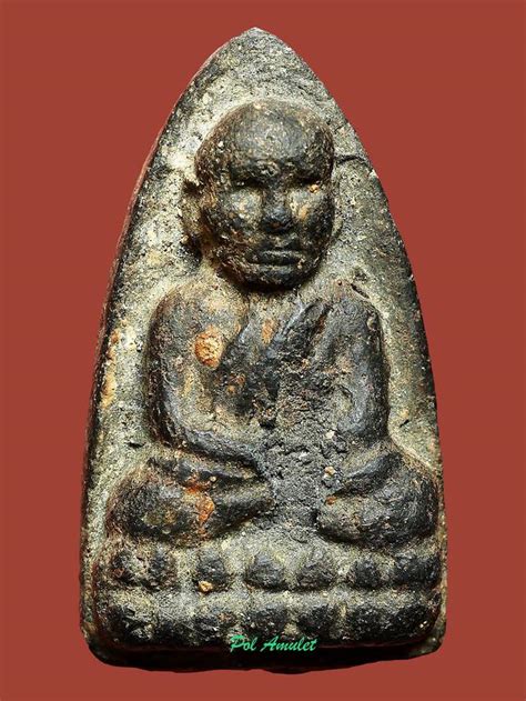 หลวงปู่ทวดเนื้อว่าน รุ่นพี่ วัดช้างให้ พิมพ์ใหญ่ ไหล่จุด หัวขีด นิยมสุดๆ Ennxo