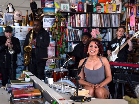 Raye Tiny Desk Concert Hyfin