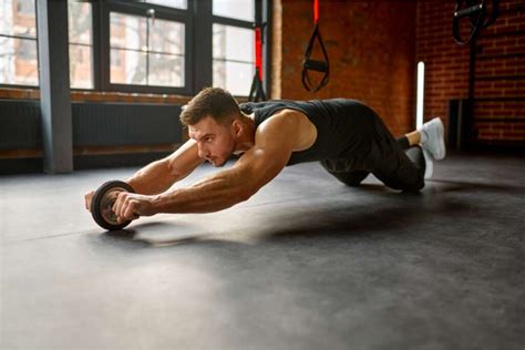12 Best Ab Wheel Exercises Beginner And Advanced Ab Wheel Workout Program
