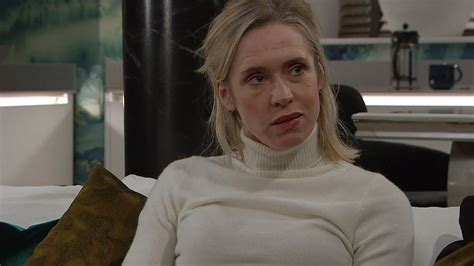 Ruby Fox Miligan Takes Action After A Warning About The Dingles In